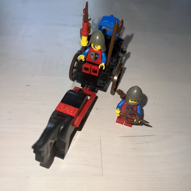 VINTAGE LEGO CASTLE 6022 Lion Knights Horse Cart 100% Complete w ...