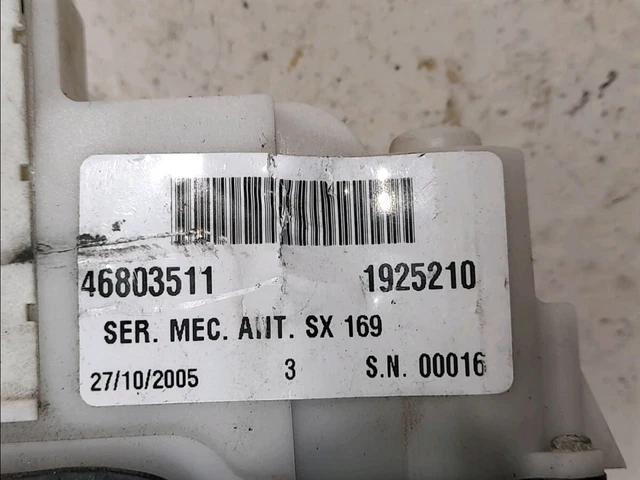 SERRURE PORTE AVG fiat PANDA (169_) 51917886 196244 EUR 49,20 - PicClick FR