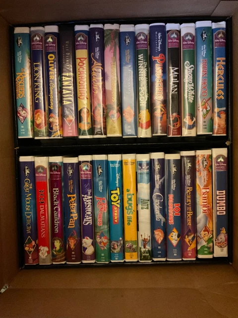DISNEY VHS COLLECTION of 28 VHS Tapes Lion King, Aladdin, lots of black ...