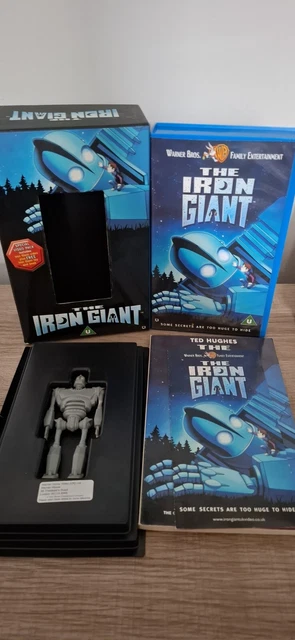 NEW THE IRON Giant. VHS. Video. Box Set toy Paperback Book RARE ...