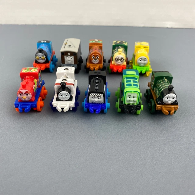 FISHER PRICE - Thomas and Friends Minis Bundle of 10 Minis - Free ...