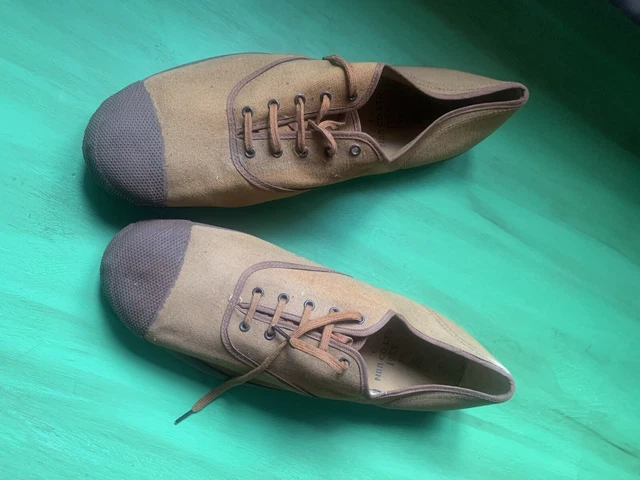 PLIMSOLLS BRITISH ARMY PT Sz10 1950 £10.00 - PicClick UK