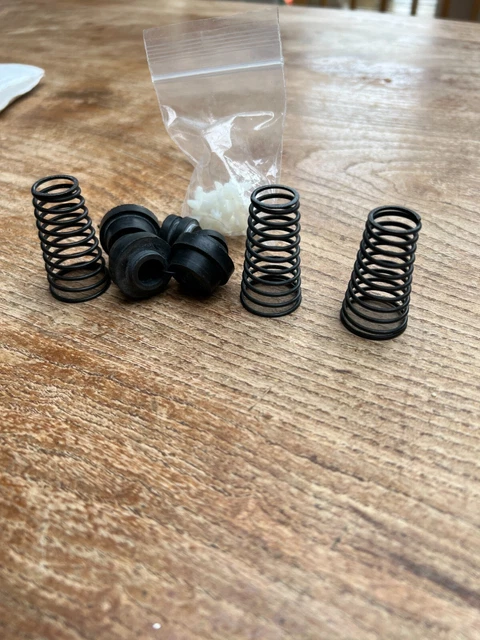 LINN LP12 TURNTABLE Suspension Replacement Kit, inc motor mount set £14 ...