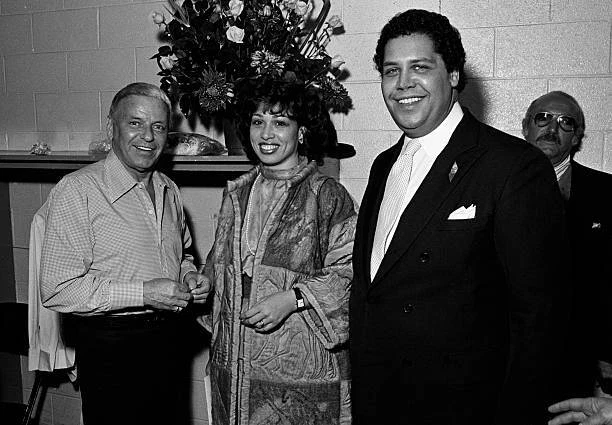 FRANK SINATRA FIRST Lady Of Georgia Valerie Jackson 1981 OLD PHOTO EUR ...