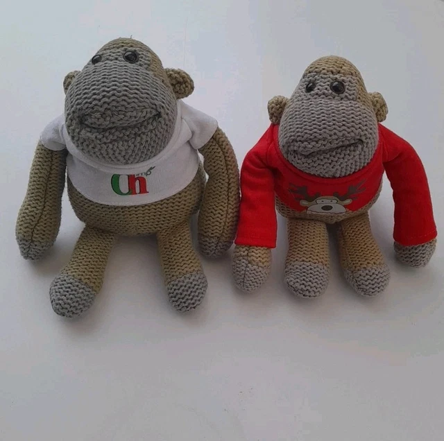 2 X OFFICIAL PG Tips Chimp Monkeys Knitted Beanie Toy Plush in TShirt 7 ...