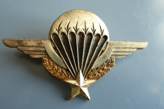 ORIGINAL MILITARY BADGE Paratrooper Patent Initiation Air Army Tbe £15. ...