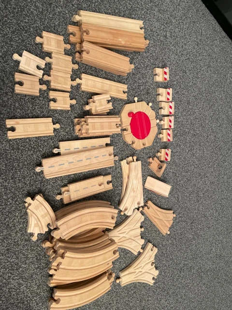 THOMAS THE TANK Engine wooden track £10.00 - PicClick UK