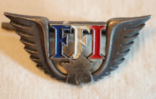 TRÈS RARE INSIGNE FFI matriculé 44 - 003 DOU23 EUR 70,00 - PicClick FR