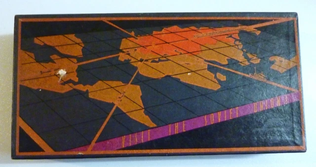 RARE VINTAGE BOX Russia USSR Visit the Soviet Union Matches 17 Wood ...