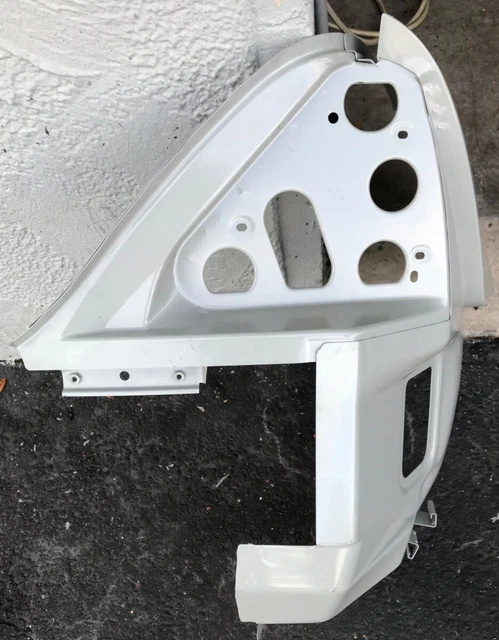 MERCEDES-BENZ OEM R170 SLK Rear Fender PASSENGER SIDE 1706301221 £260. ...