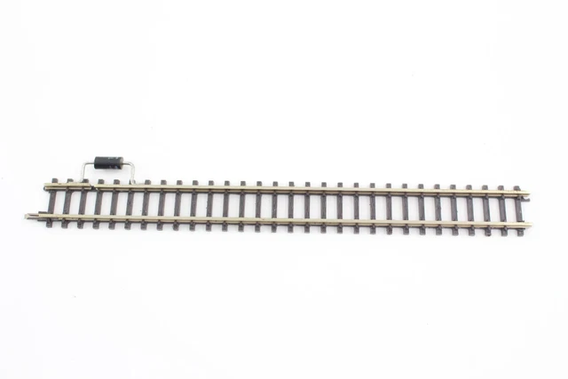 8500 LOCKING TRACK engine shed track with diode Märklin Gauge Z +Top+ £ ...