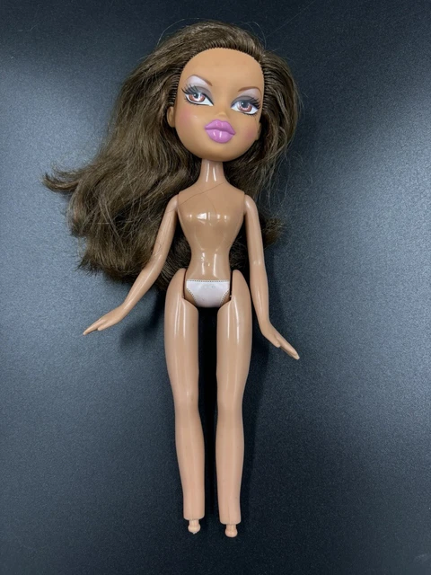 BRATZ YASMIN THE Fashion Show Evening Wear Collection V2 Doll ...