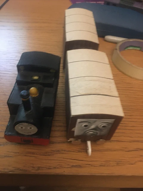 CUSTOM FISH VANS and Tim TOMY Plarail Trackmaster Model - Thomas The ...