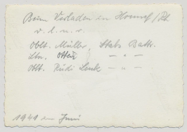 FOTO BAHNHOF HENNEF (Sieg) beim verladen -Offiziere Wehrmacht 2.WK (W713) EUR 7,99 - PicClick DE