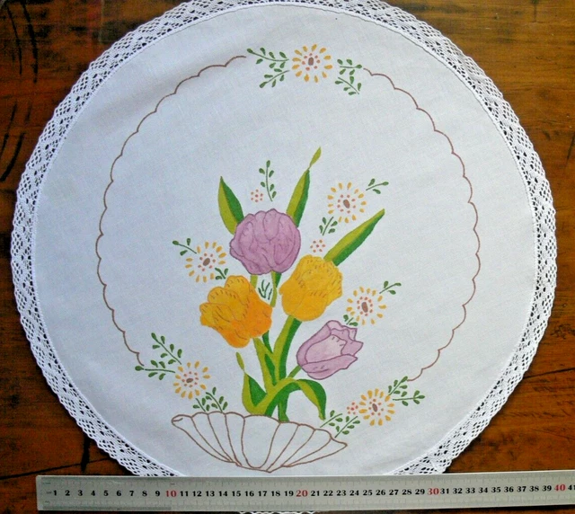 HAND PAINTED HOBBYTEX TULIPS - Lace Edge Round 41cm Across Poly Cotton ...