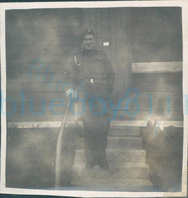 1950S BRITISH ROYAL Artillery soldier on steps of Billet photo 2.3" £8. ...