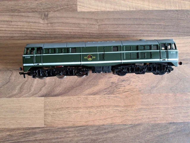 AIRFIX CLASS 31 AIA-AIA Diesel BR Green £15.00 - PicClick UK