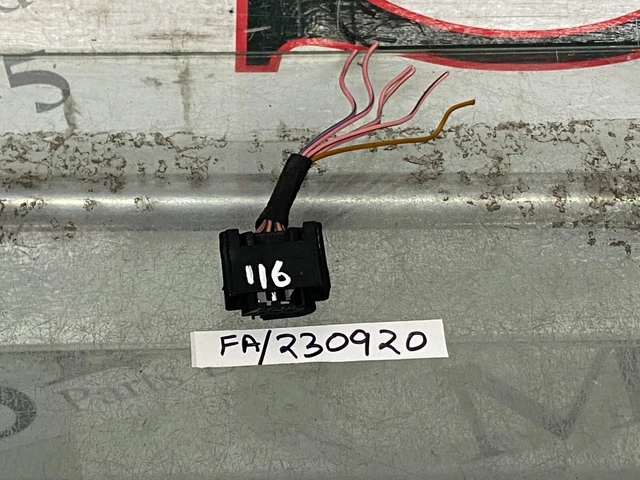 MERCEDES BENZ ENGINE Wiring Loom Harness Plug Connector A2105403681 1 ...