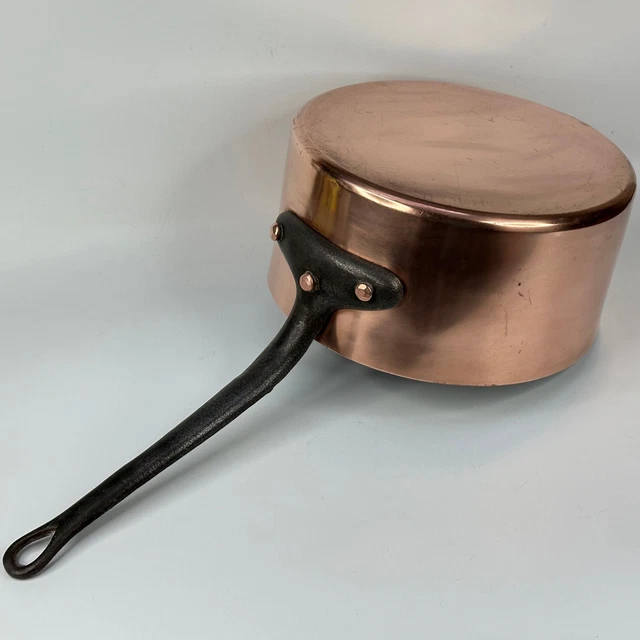 VINTAGE FRENCH KITCHEN Large Heavy 2.4Kg Copper Pan With Iron Handle ...