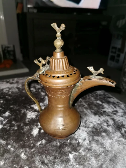 VINTAGE ORIGINAL ISLAMIC Middle Eastern Small Turkish Arabic Dallah ...