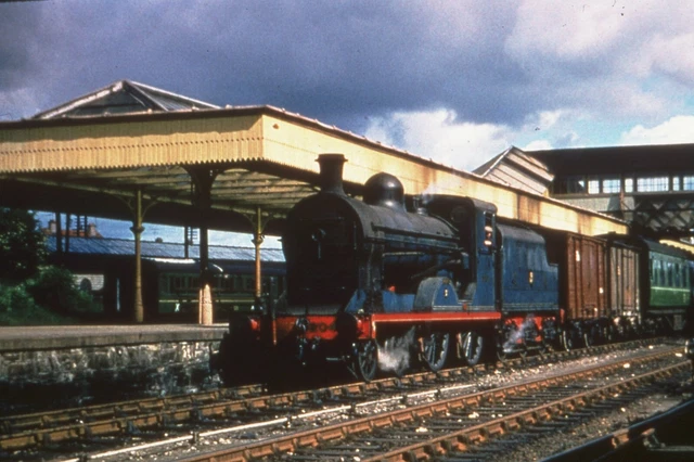 TRANSPORT RAILWAY COLOUR Slide Irish 204 Dundalk 1962 £1.20 - PicClick UK