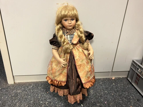 POUPON DE COLLECTION Porcelaine Poupée 62 CM EUR 36,58 - PicClick FR