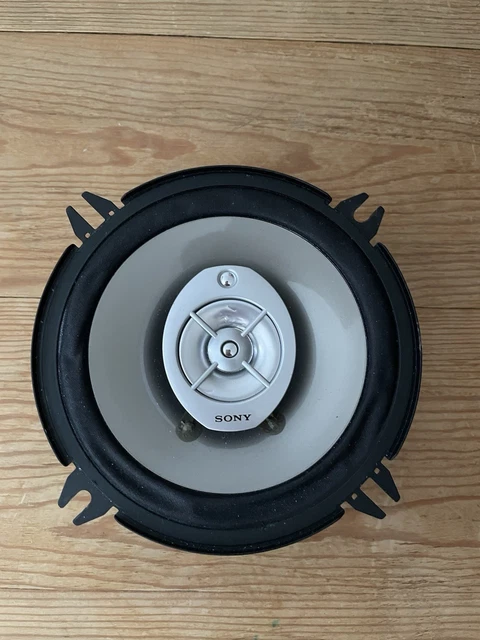 SONY XS-1334 TRIPLE Cone Single Speaker Never Used Excellent Condition ...