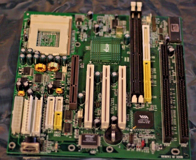 SOCKET 370 AT Motherboard Acorp 6via/zx85 AGP PCI ISA ATX/AT PSU ...