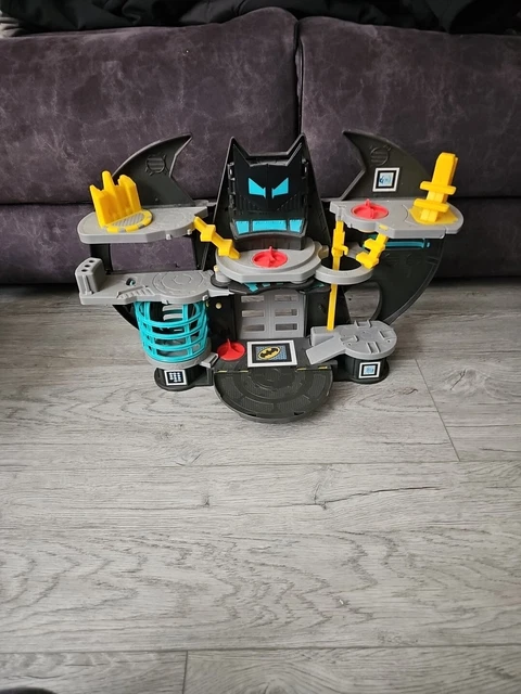 FISHER PRICE IMAGINEXT Batman Gotham PD Police Station Playset 2013 EUR ...