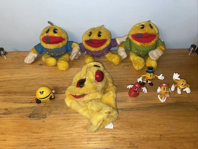 LOT OF 9! VINTAGE Early 80’s Pac-Man Collectible Toys & Plush Dolls ...