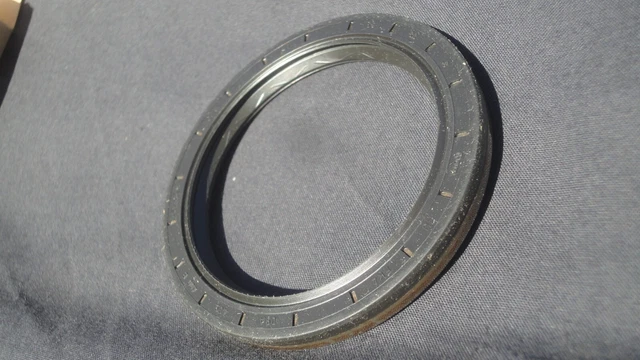 GENUINE VW RADIAL Shaft Oil Seal Audi Skoda Seat 09A409400B Tiguan ...