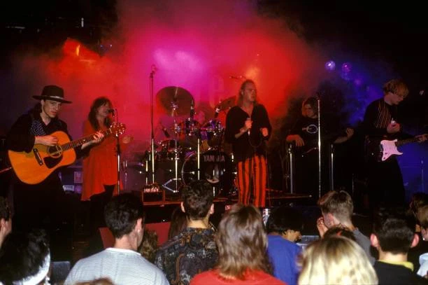 BLESSING BAND SINGER Performing Blessing 1990s Old Music Photo 3 EUR 6 ...