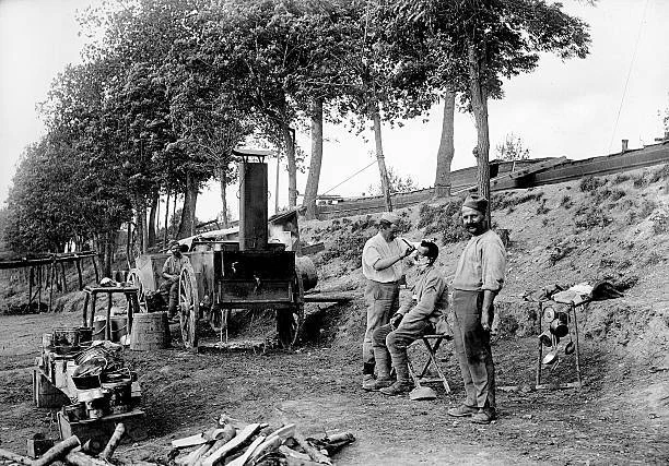 WORLD WAR I French Army Field Kitchen And Barber 1915 OLD PHOTO EUR 6 ...