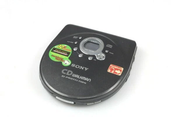 VTG SONY CD Walkman Portable CD Player Skip-Free G-Protection Gray (D ...