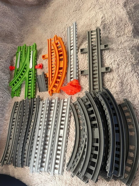 THOMAS & FRIENDS Trackmaster Train Track Bundle 23 pieces toy tank ...