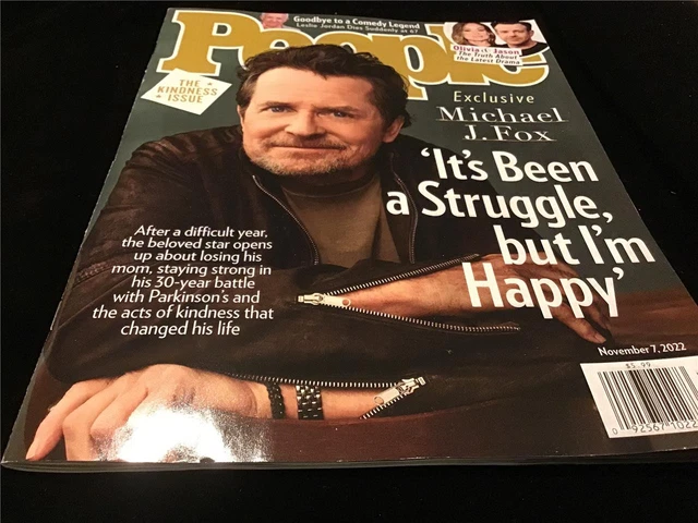 PEOPLE MAGAZINE NOV 7, 2022 Michael J Fox : It's Been A Struggle, but I ...