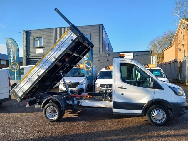 2019 FORD TRANSIT Tipper 350 L2 C/C DRW Tipper Diesel Manual £16,995.00 ...