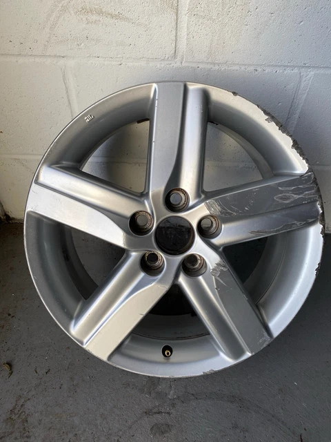 1X GENUINE TOYOTA Auris Mk2 17” Alloy Wheel Rim 7Jx17 42611-02C60 £79. ...