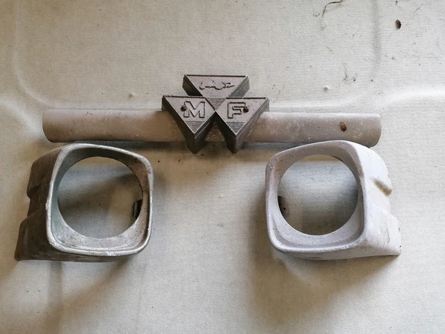 MASSEY FERGUSON 135 Original Aluminium Emblem / Badge Bar & Light ...