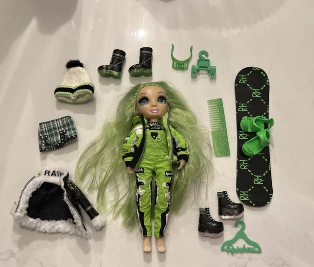 RAINBOW HIGH WINTER Break Jade Hunter Doll £15.08 - PicClick UK