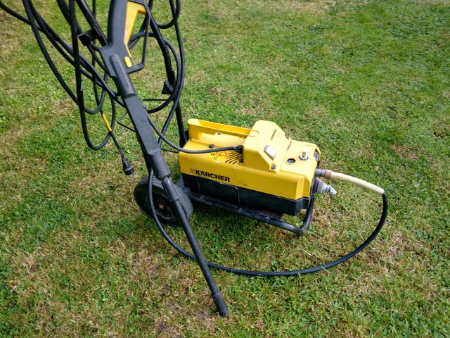 KARCHER PRESSURE WASHER 695 With Lance and Trolley £10.00 - PicClick UK