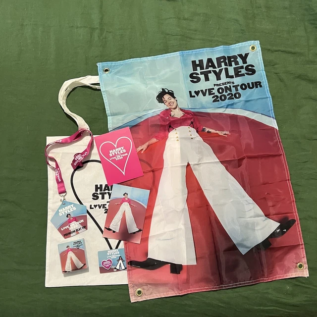 RARE AND EXCLUSIVE Harry Styles Love On Tour Vip Merch £154.84 ...