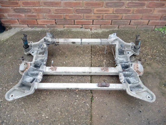 ALFA ROMEO GTV Rear Axle Subframe £85.00 - PicClick UK