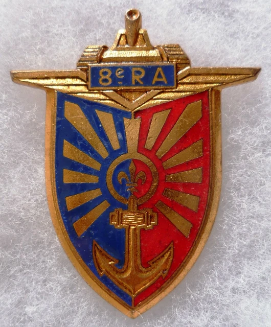 8° RA REGIMENT Artillery Enamel ORIGINAL Drago FRENCH BADGE Badge £10. ...