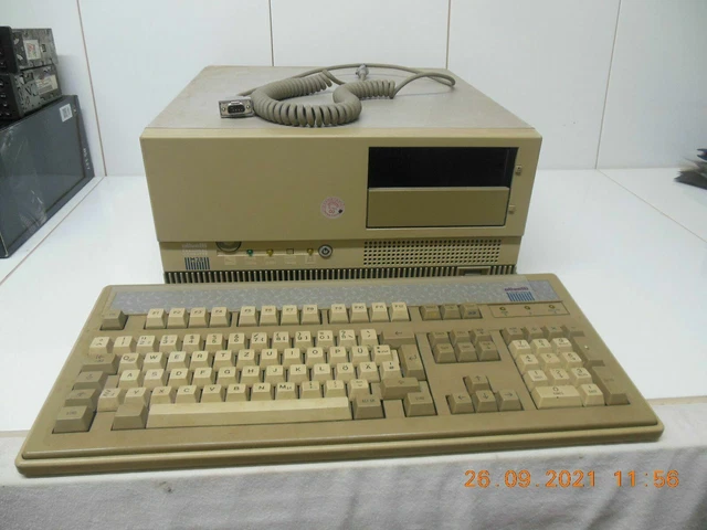 OLIVETTI M28 // retro vintage antik desktop AT PC 80286 286 / MS-DOS 5 ...