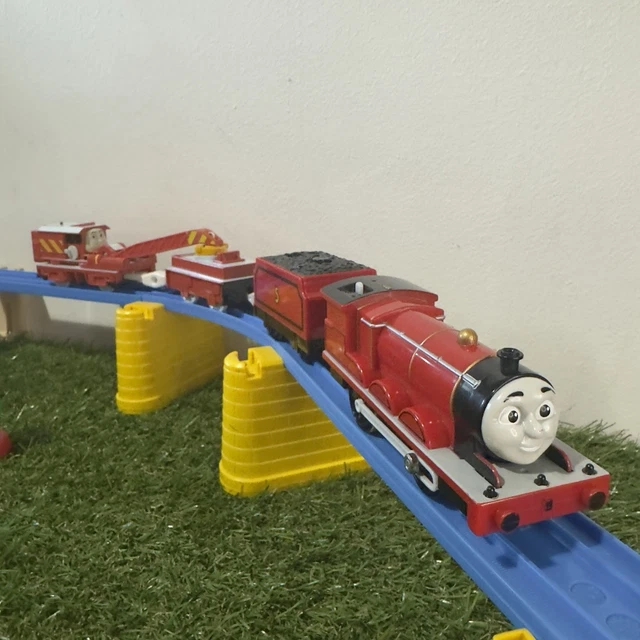 TOMY PLARAIL TRACKMASTER Talking James & Rocky Thomas The Tank Engine Used £22.51 - PicClick UK