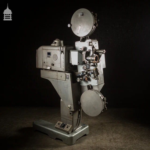 CINEMA PROJECTOR, VINTAGE British Thomson-Houston Co. Ltd Supa Mk2 £ ...