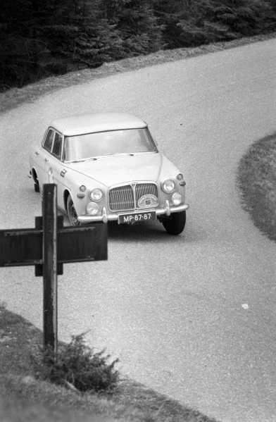 WC NIEM LLER & AG Ilcken, Rover P5 1963 Rally Car Motor Racing Old Photo £6.31 - PicClick UK