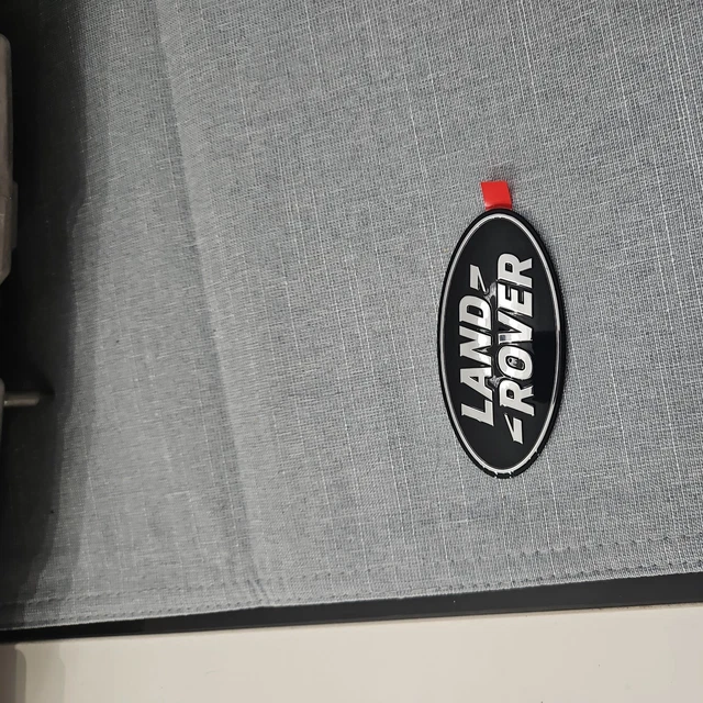 RANGE ROVER VOGUE L405 Genuine Land Rover Grille Badge Black Silver £26 ...
