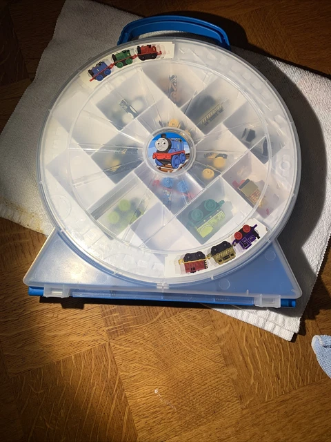 THOMAS THE TANK Engine Train Set w Storage/Round Carry Case 11 trains ...